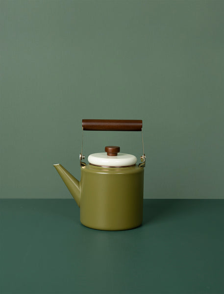 Enamel 2-Tone Kettle // Olive Drab | everyday needs